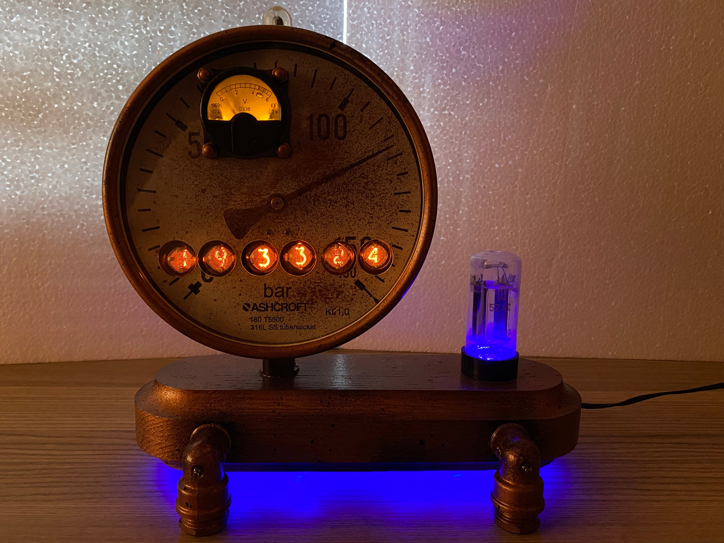 Vintage Pressure Gauge With Nixie Clock - Etsy