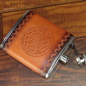 Flask With Italy Genuine Leather Cover Vintage Stainless Steel Flagon ...