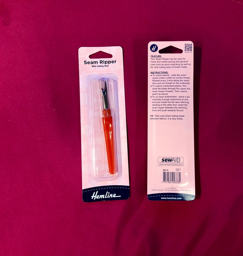 Haberdashery Sewing Tools: Hemline Metal Thimbles, Hemline Seam Rippers ...