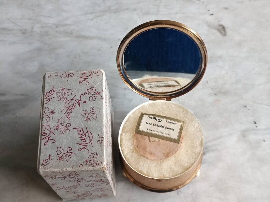 Vintage Mascot Musical Box Compact - Etsy