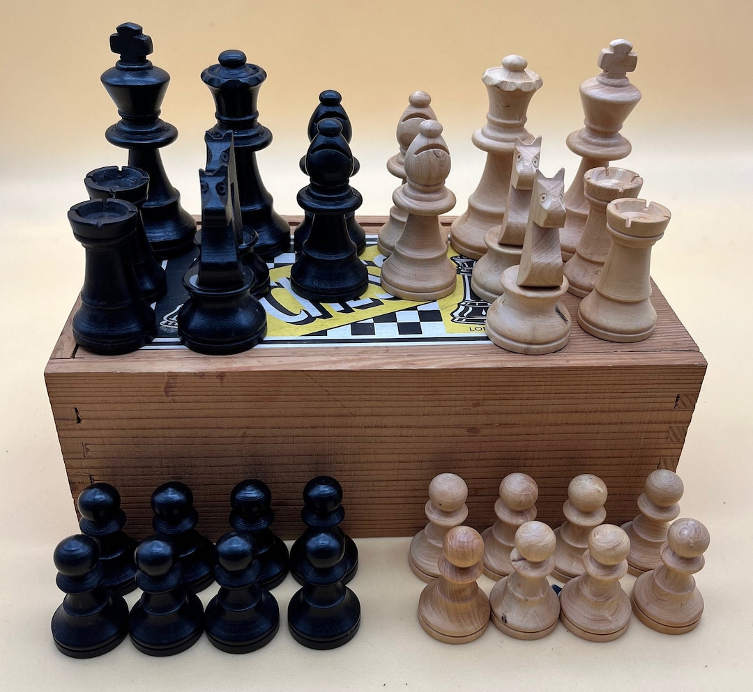 Chess Set by Jaques of London C1970 2 3/4 Inch King - Etsy