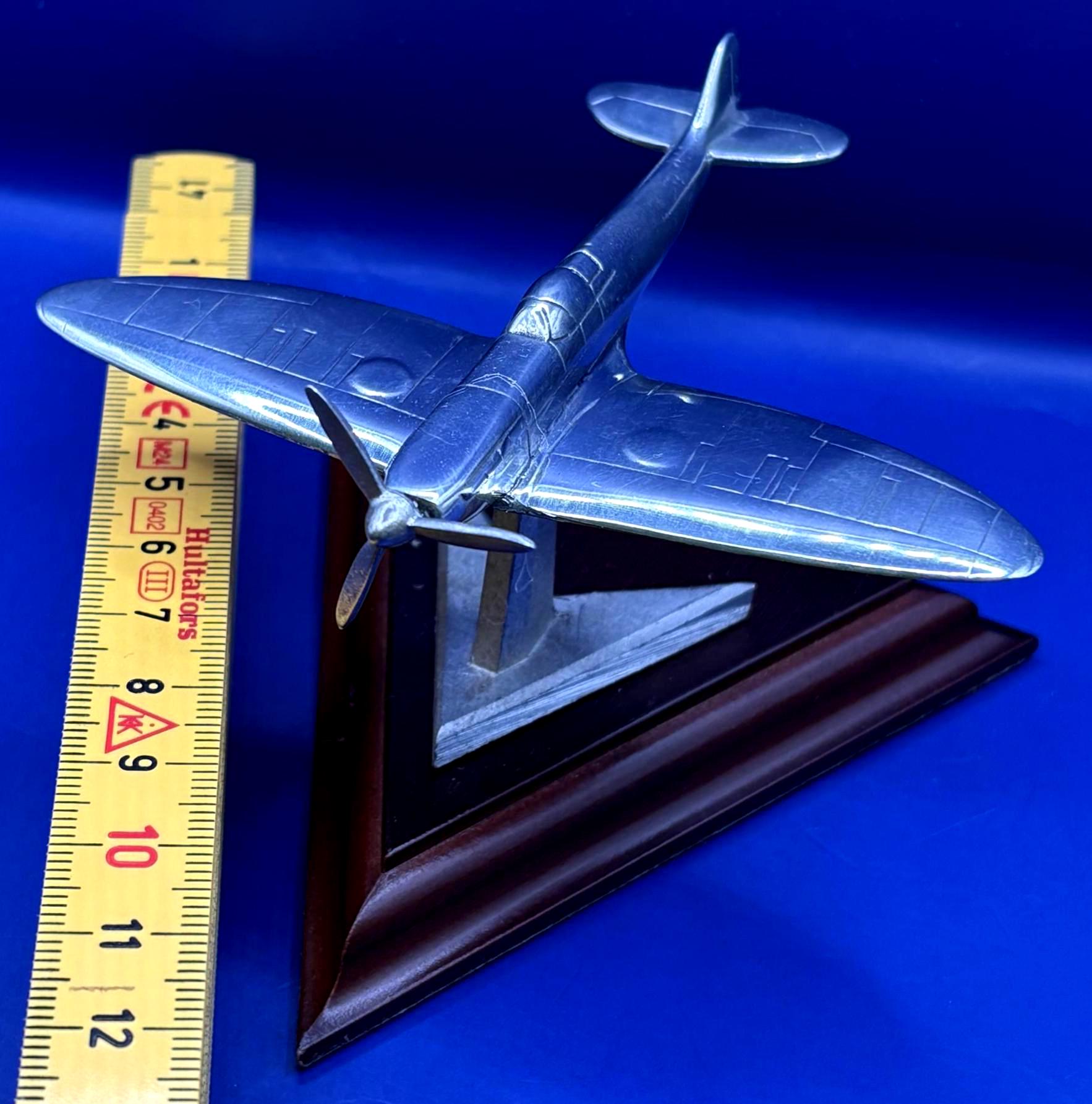 Modelo de escritorio Super Marine Spitfire en peltre - Etsy México