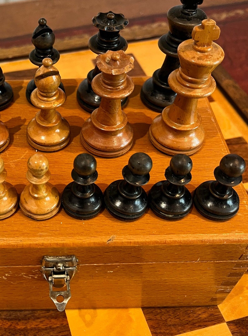 Staunton Small Chess Set With Inlaid Board C1900 - Etsy