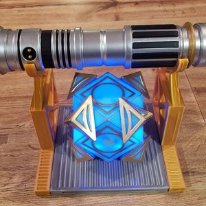 3D Print Files- Modular Lightsaber Stand - Offset High Arm Kyber ...