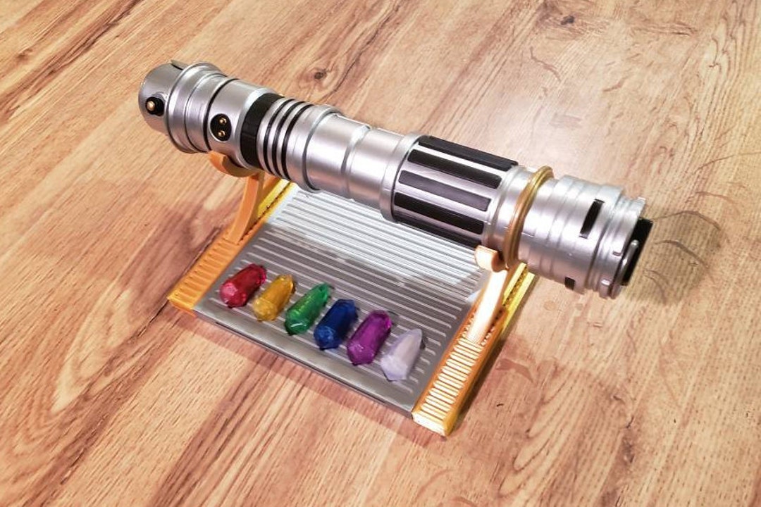 Lightsaber Stand - Offset Low Profile Arm Kyber Crystal Option - Etsy