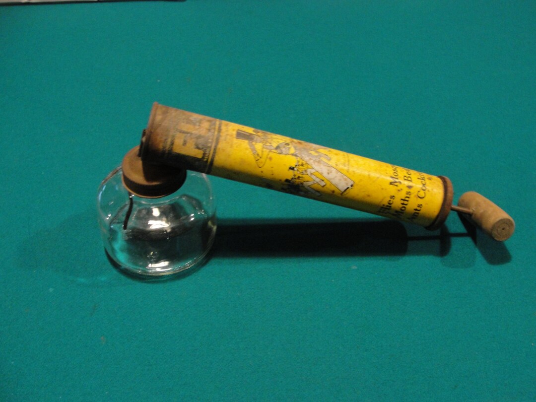 Vintage flit Bug Sprayer marching Soldiers - Etsy