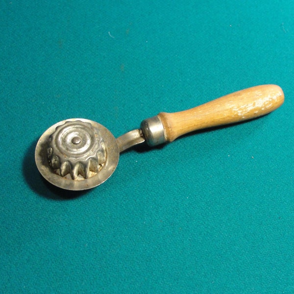 Pie Crimper - Etsy