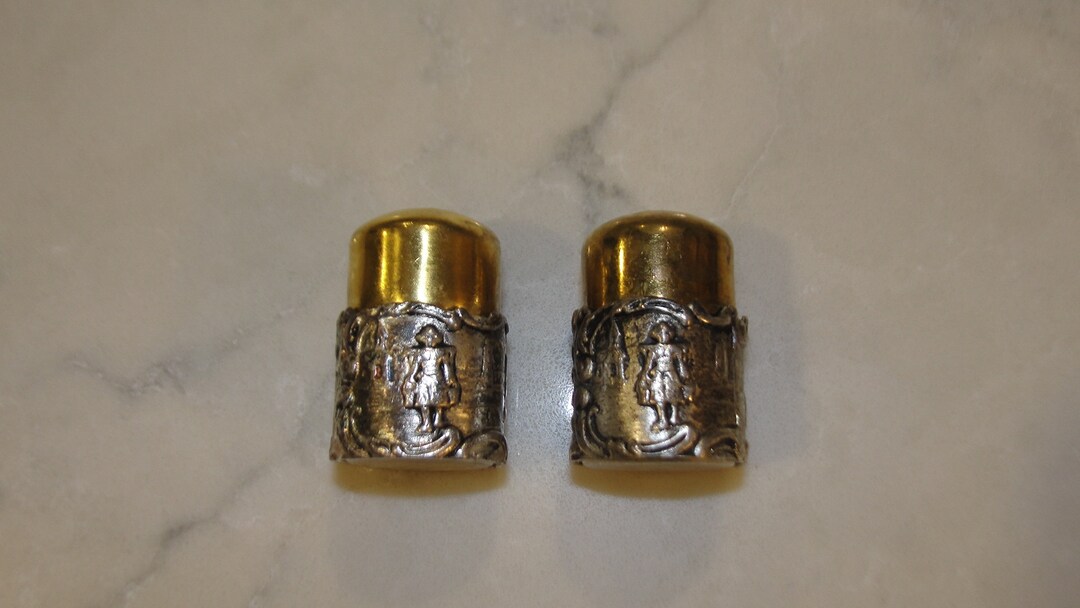 Antique Set "thimble" (dutch Motif) Salt & Pepper Shakers Set - Etsy