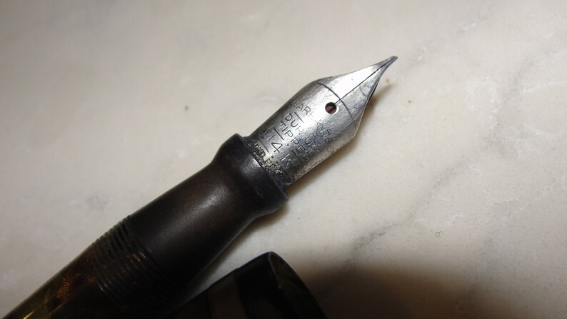 C. 1930's "remington" Fountain Pen in Marbled Green/ Brown/ Black - Etsy