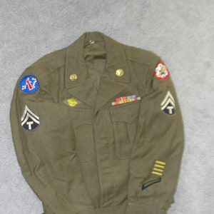 WWII - U.S. Army Medic - Tech-corporal's Eisenhower Jacket ("ike Jacket ...