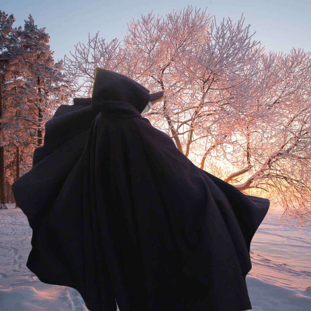 Half Circle Cloaks Hooded Cloak, Capes/cloaks, Pure Wool Melton Cloaks ...
