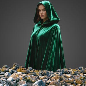 Emerald Green Velvet FULL Circle Cloak, Matching LINED Large Hood, W/2 ...