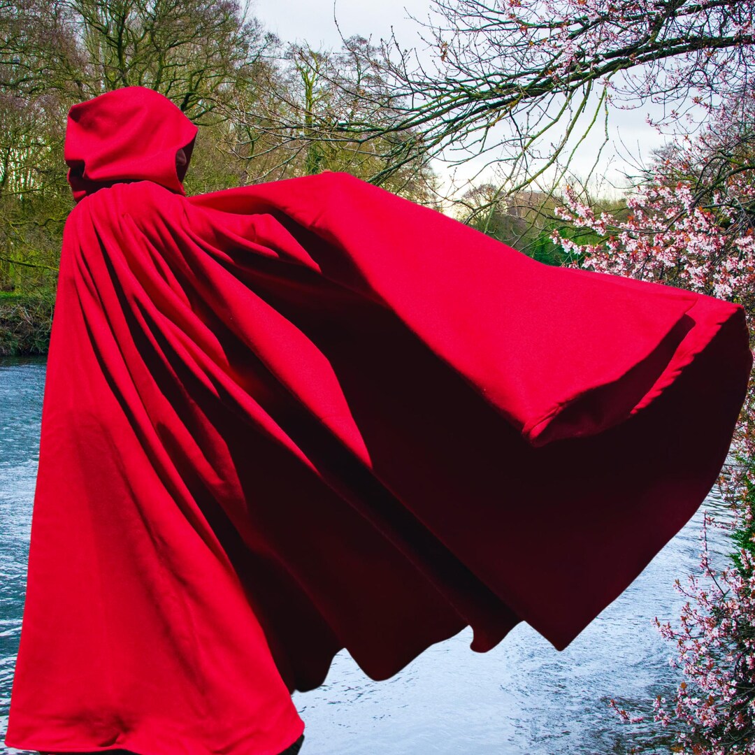 Red Melton Wool Cloak, FULL Circle Cloaks, 2 Large Interior Pockets ...