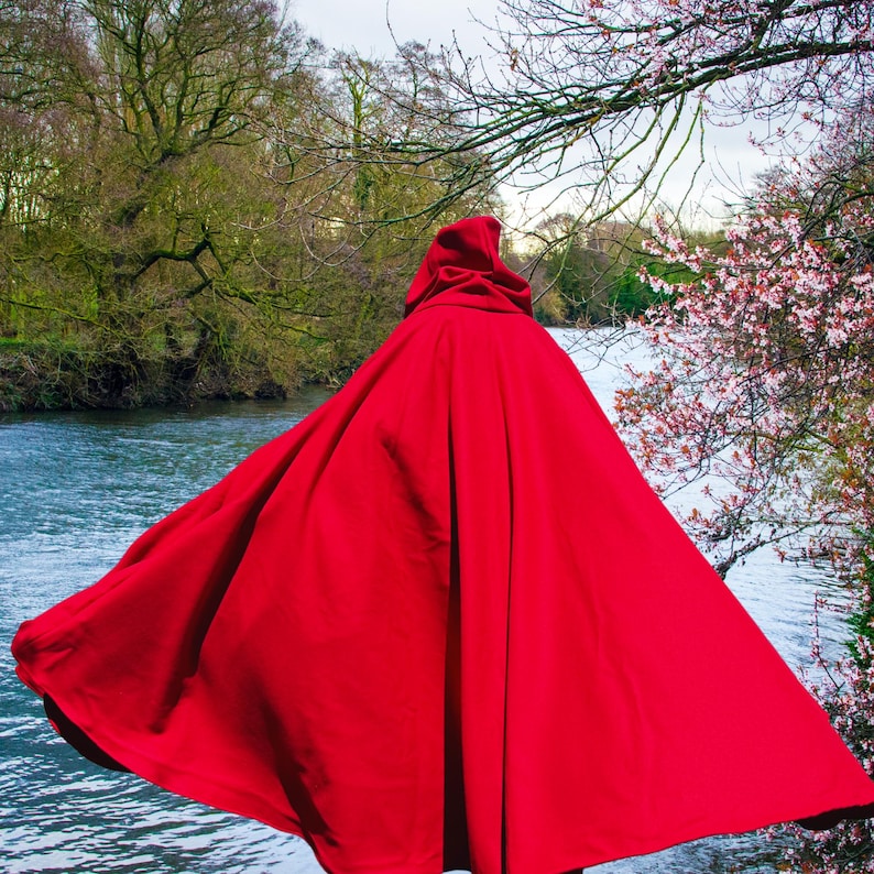 Red Melton Wool Cloak, FULL Circle Cloaks, 2 Large Interior Pockets ...