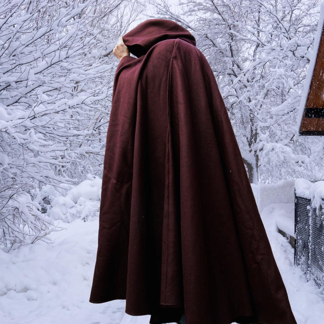 100% Pure WOOL Burgundy Melton Cloak Large Pockets , Full Sleeves ...