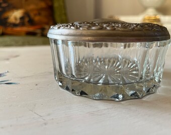 Vintage Powder Jar Glass Vanity Jar Red Lid With Flower - Etsy