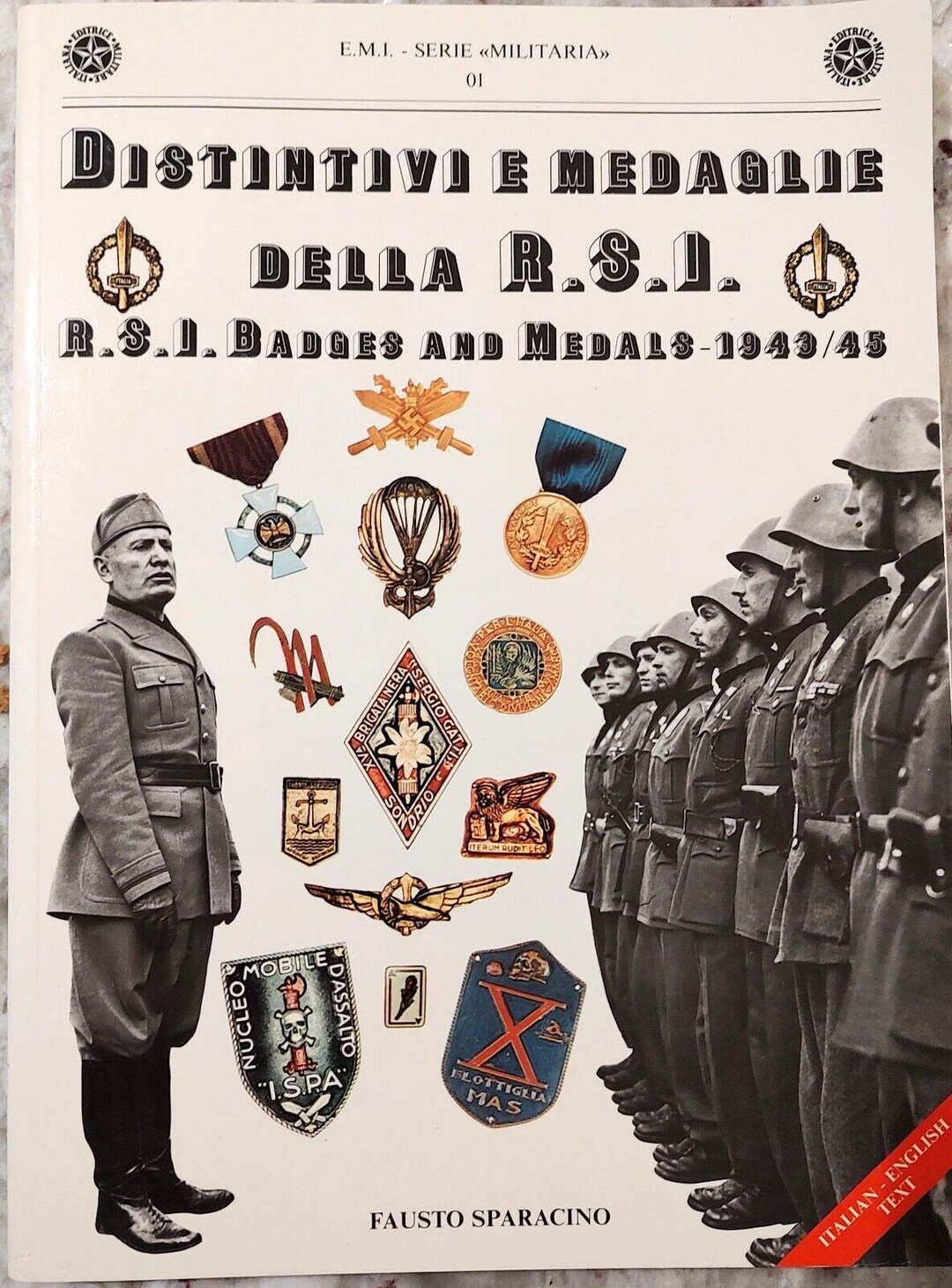 Distinctive Badges and Medals Rsi Italy Military Ww2 1988 Paperback ...