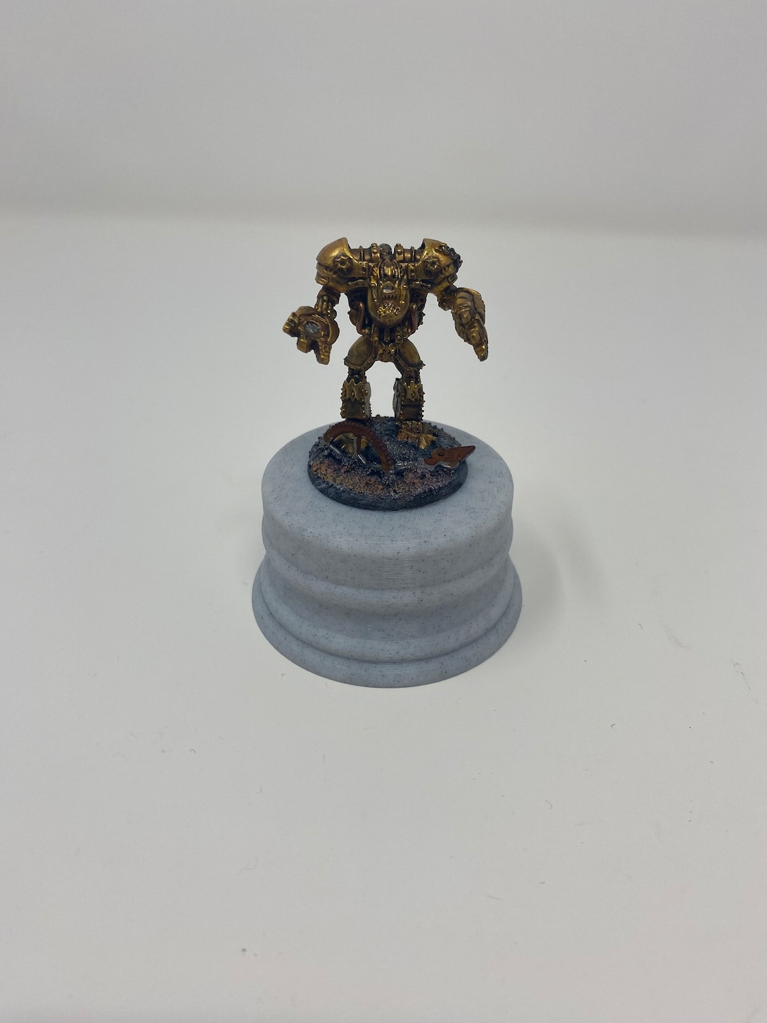 3d Printed Miniature Display Plinth, Round Plinth, Miniature Display ...