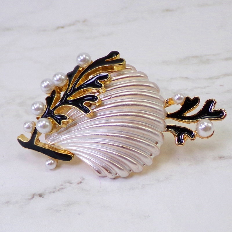 Shell Brooch - Etsy