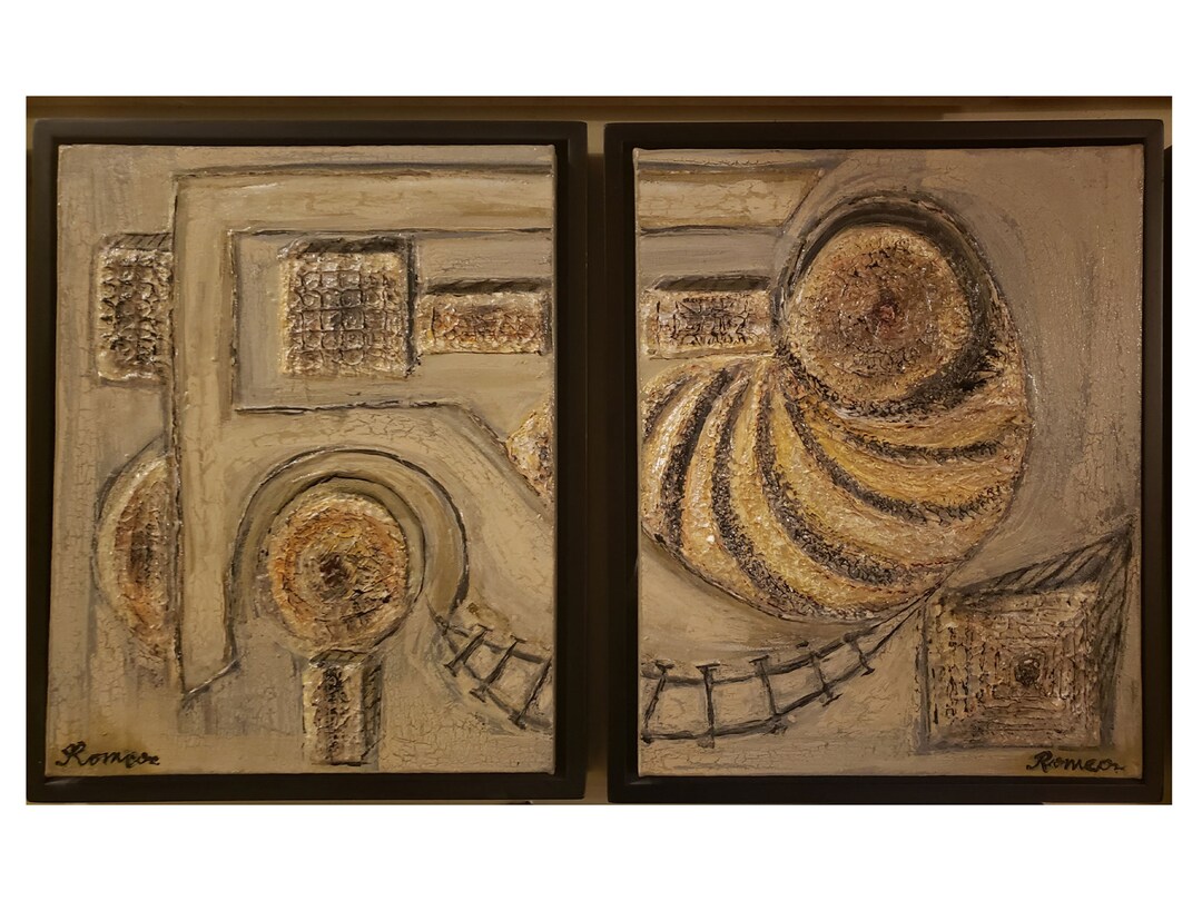 Stone Colors Inside of Pyramid Surfaces Are Triangular Pure - Etsy