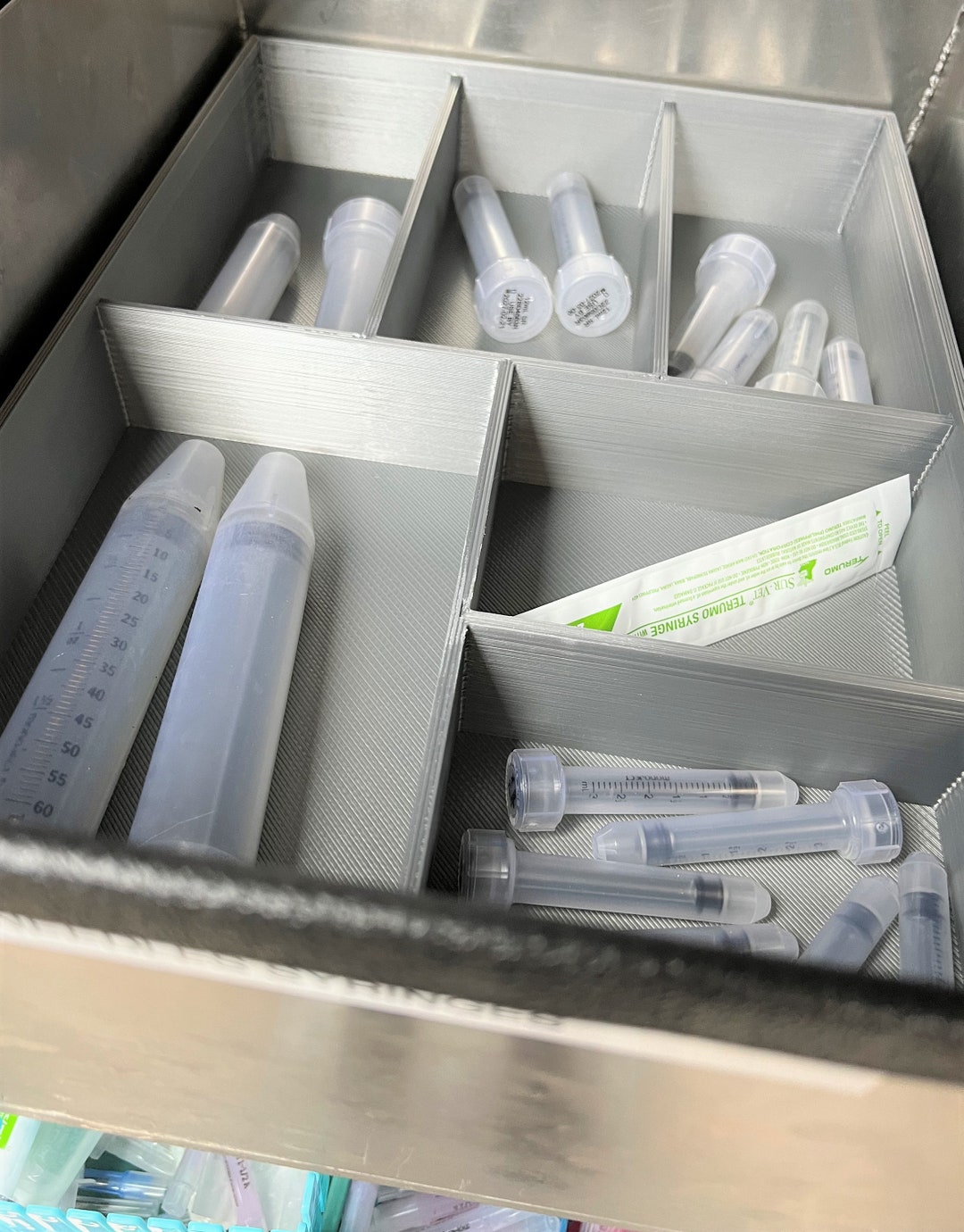 Organizer for Mobile Veterinary Service, Veterinary Office Organizers ...