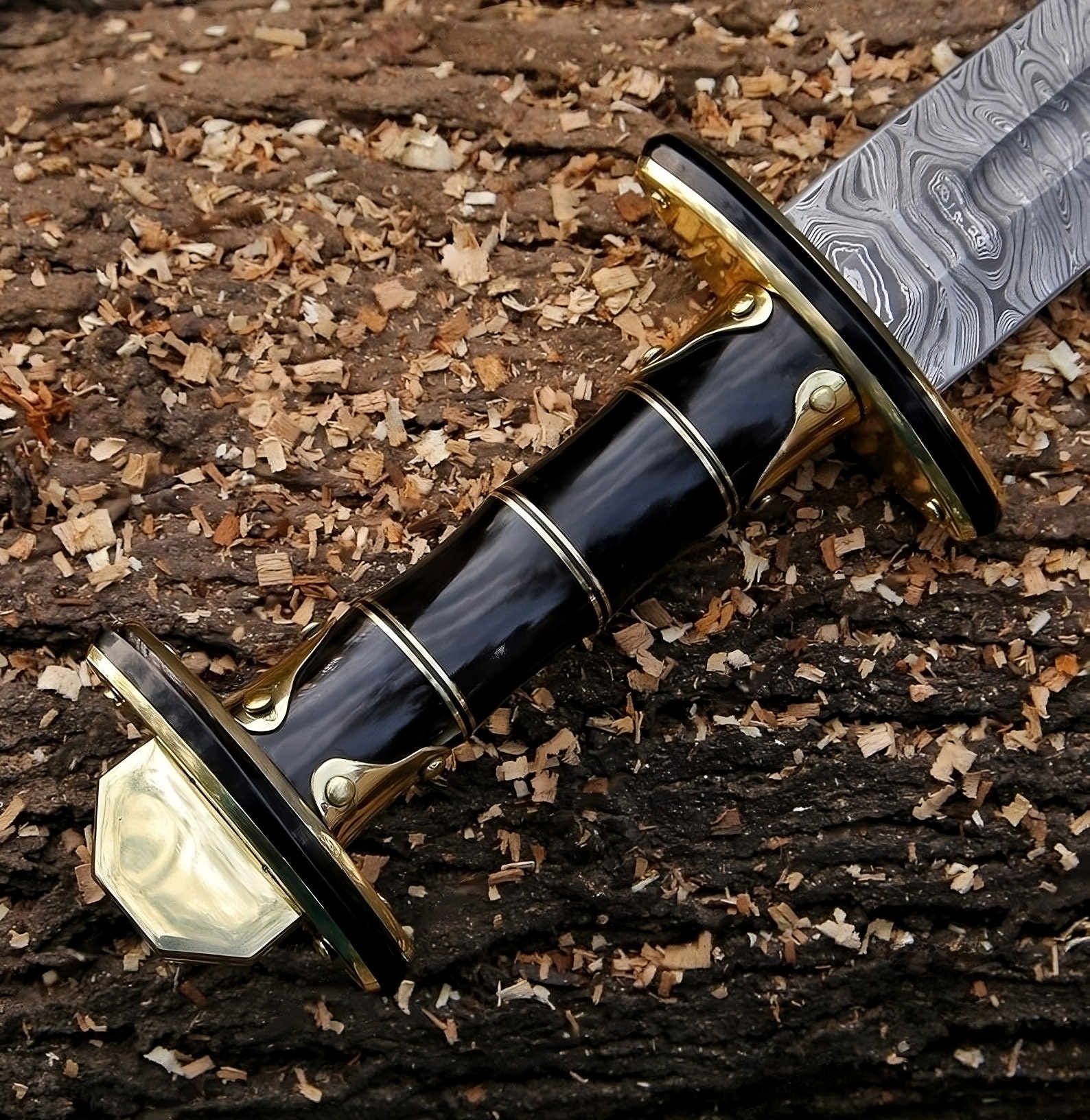 A Viking Warrior's Sword of Legend, Functional Viking Longsword Unleash ...