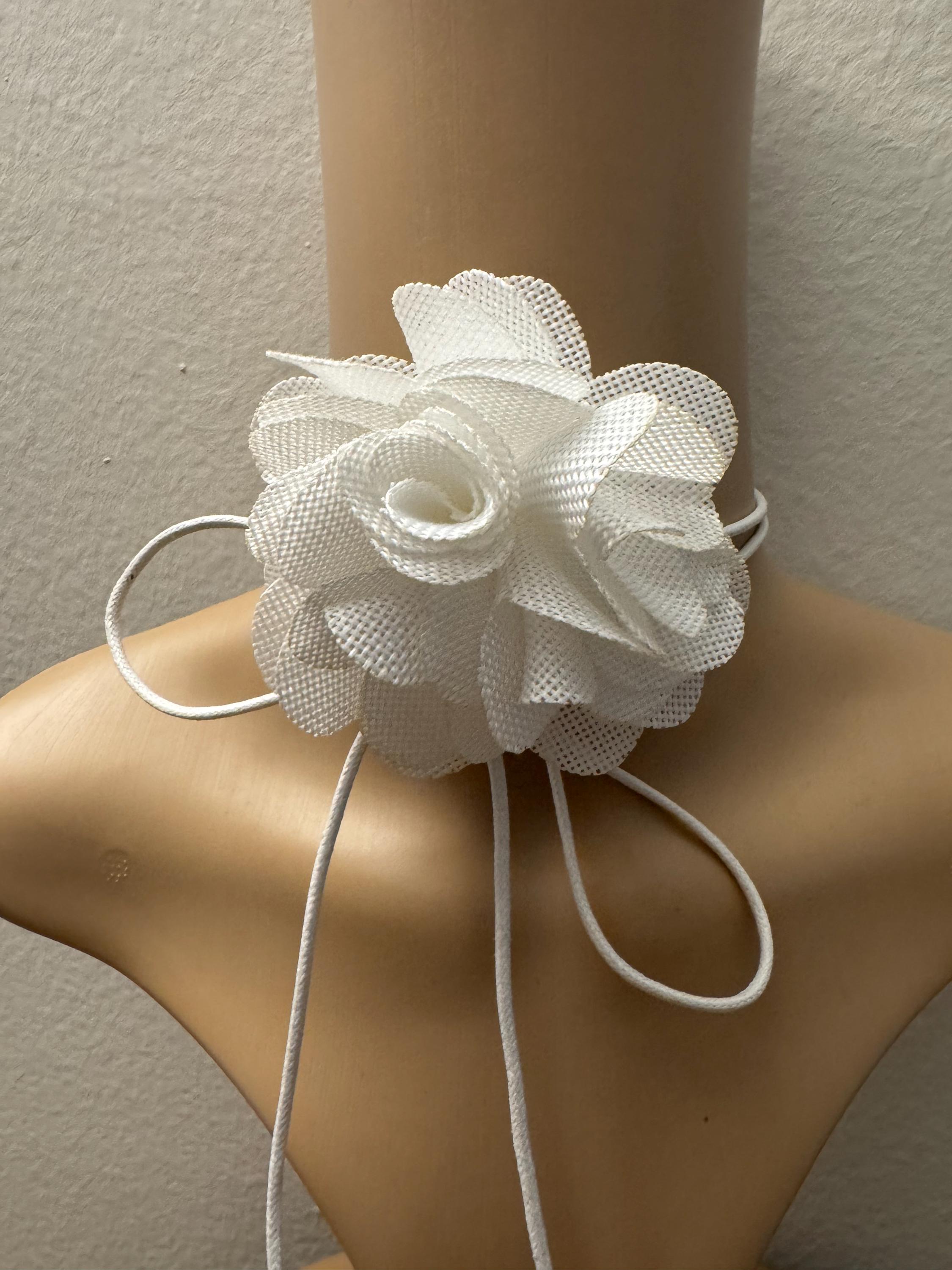 Elegant White Flower Choker Rose Choker Necklace Tie Woman’s Floral ...