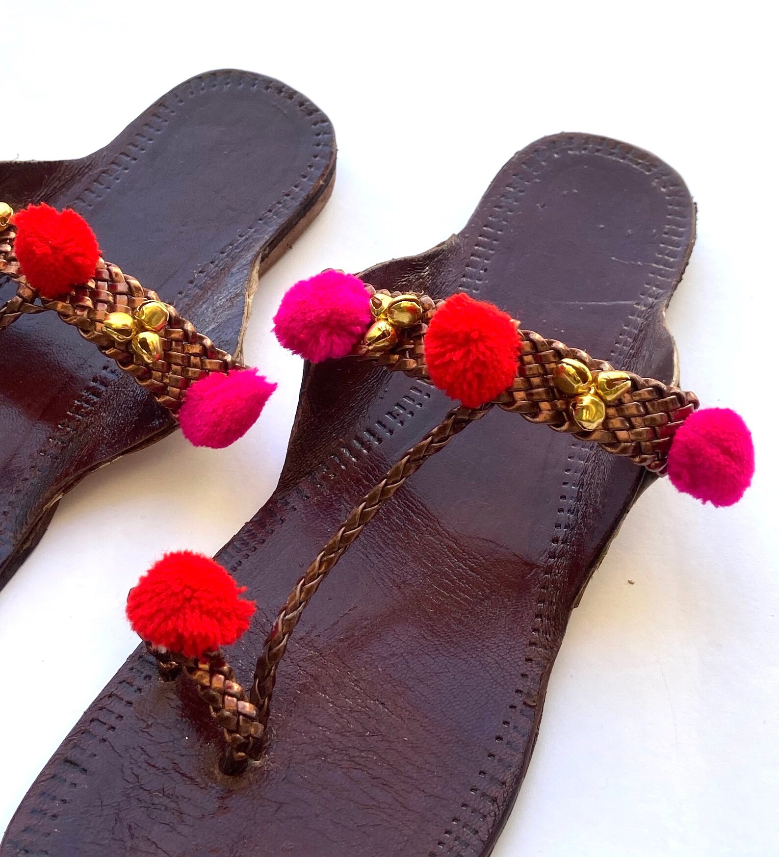 Boho Style Women's Leather Indian Sandals, Kolhapuri Pom Pom Balls T ...