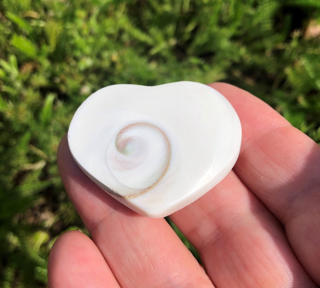 Eye of Saint Lucia Heart Pocket Pebble 19.67 Grams - Etsy