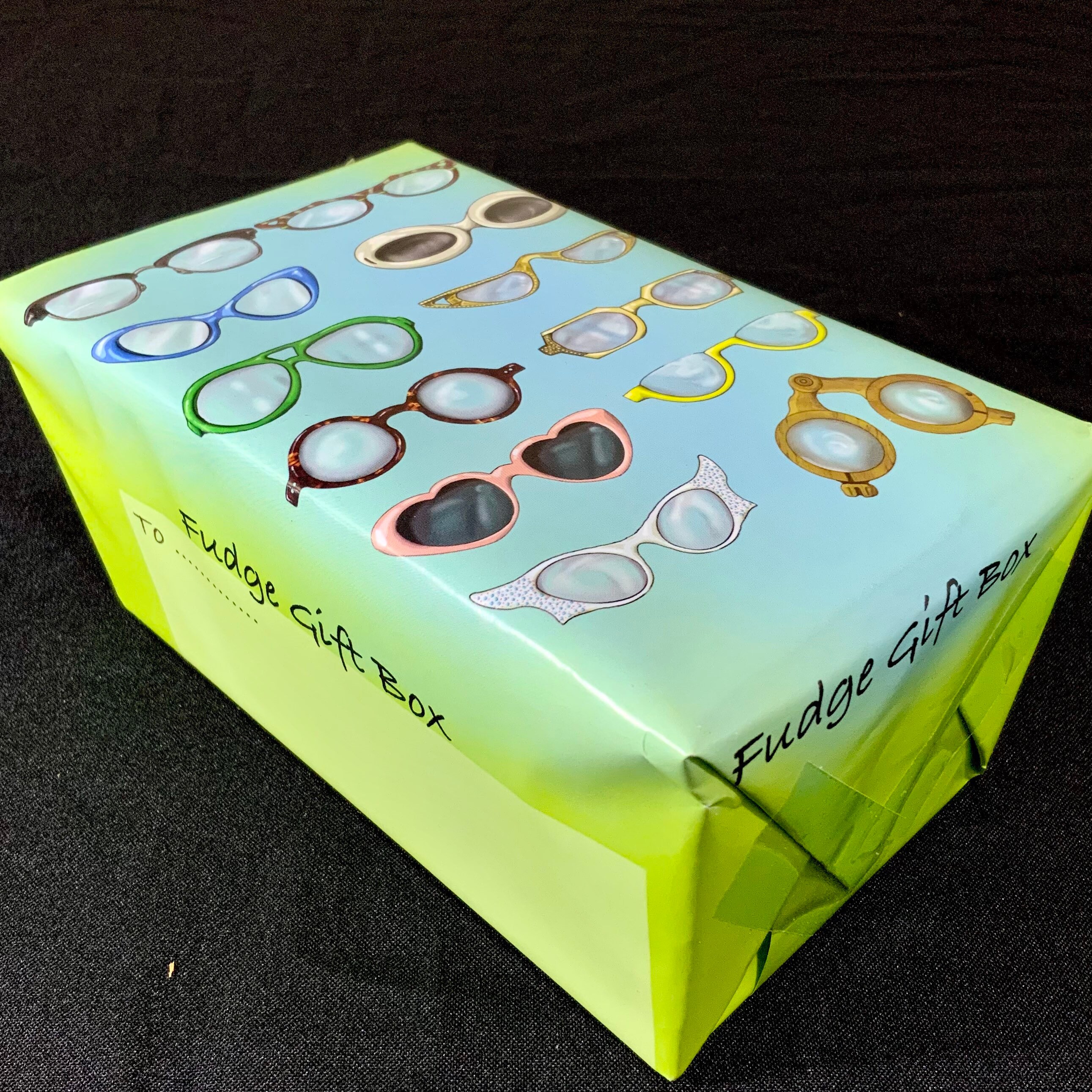 Fudge Gift Box Spectacular spectacles personalised 5 flavours - Etsy.de