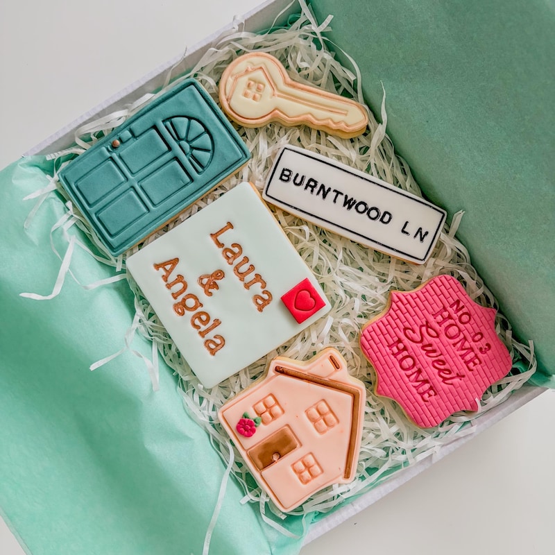 Welcome Home Letterbox Gift - 60+ Gift Ideas for 2026