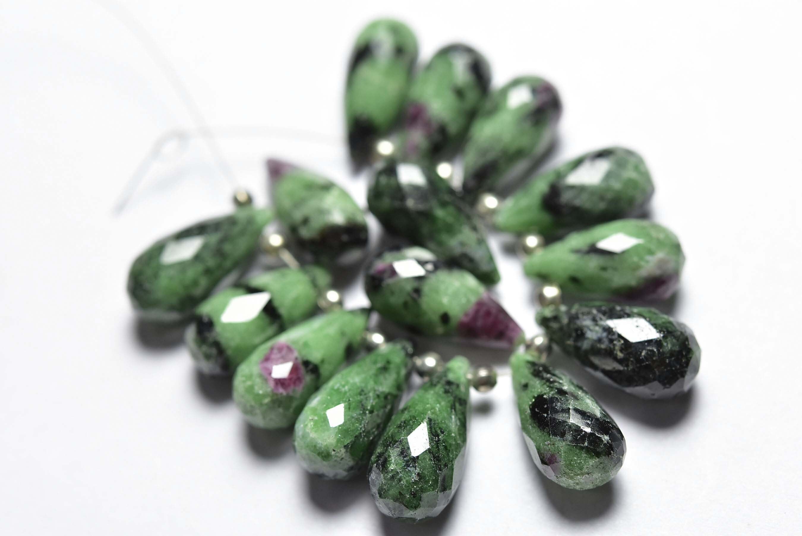 6 Pcs Beautiful Natural Faceted Ruby Zoisite Side Drilled - Etsy
