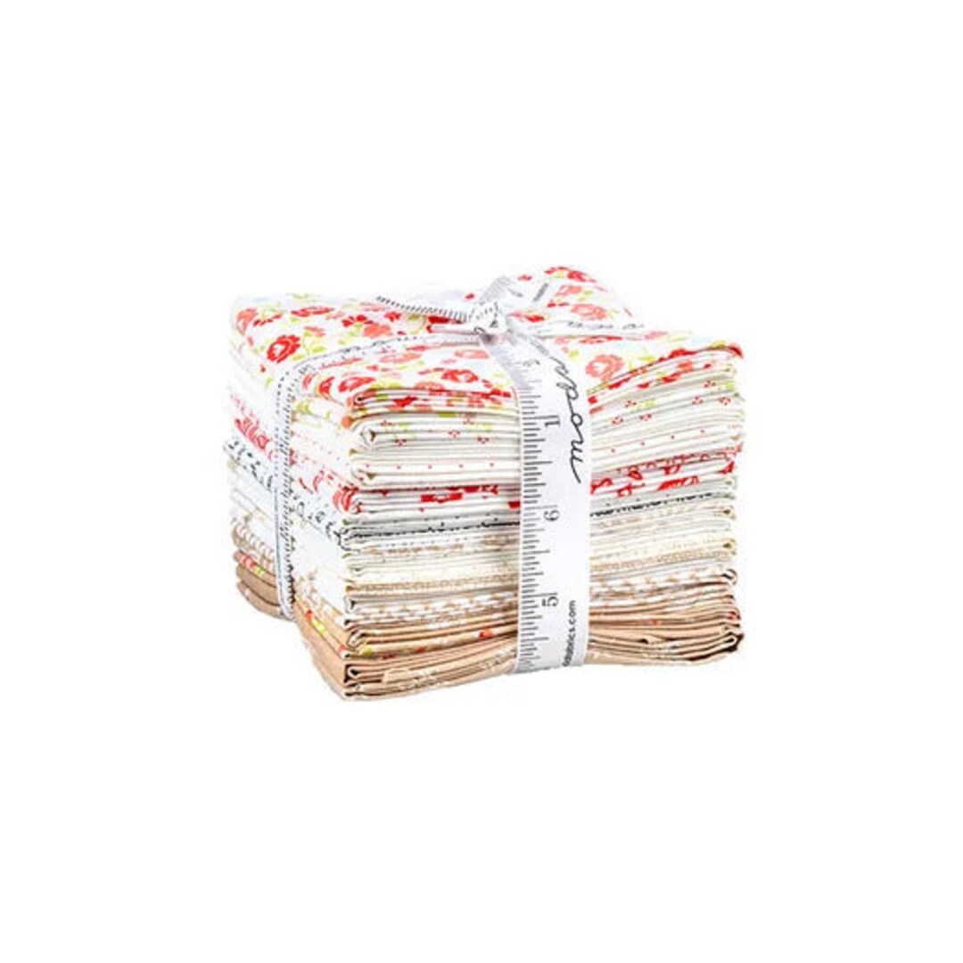 18 Pieces Fresh Fig Favorites Fat-quarter Bundle by Fig Tree Quilts for ...