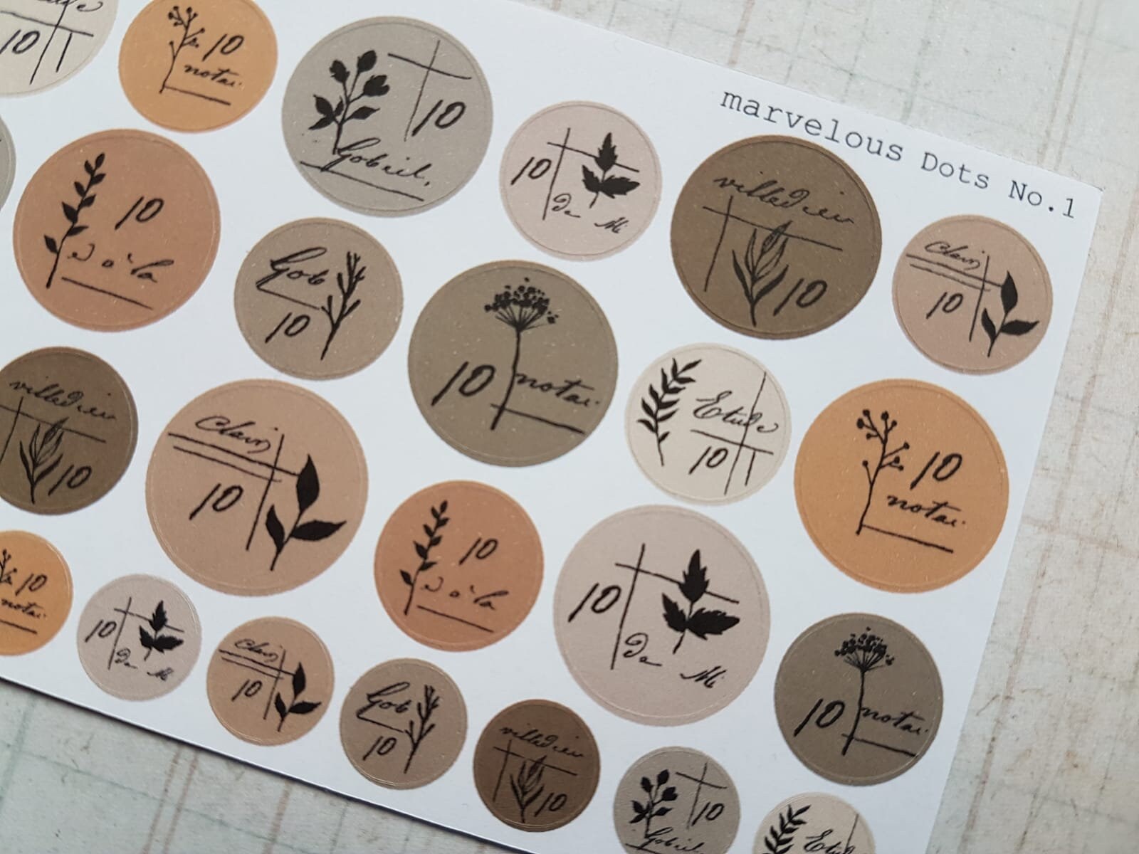 Marvelous dots No. 1 / |Sticker Briefmarken | Sticker | - Etsy.de