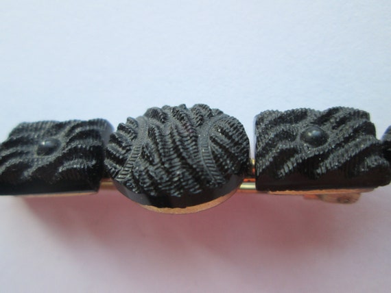 1800s Victorian Black Jet Carved Gold Filed Bar Brooch - Gem