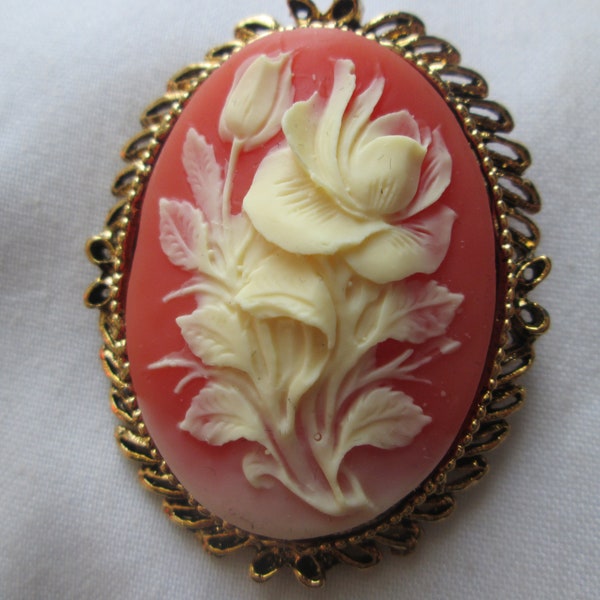 Cameo Flower Pendant - Etsy