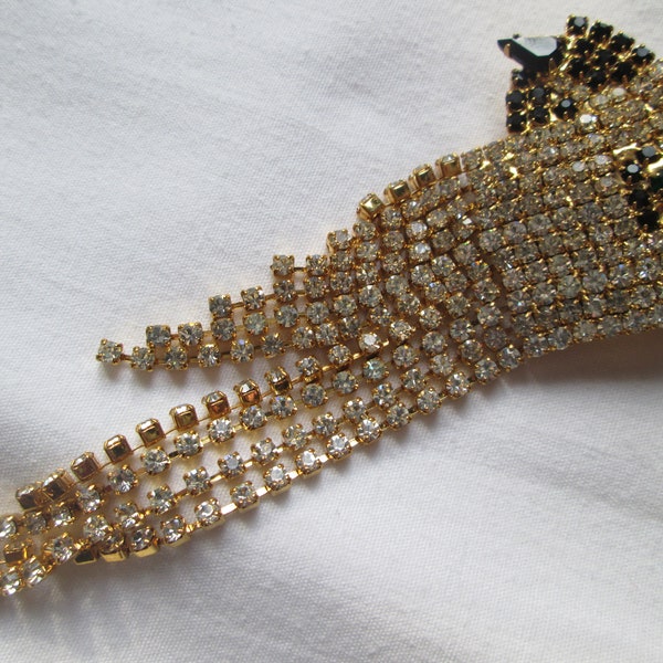 Butler Brooch - Etsy