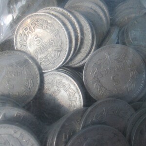 1 1/2 Pounds French 1940s 5 Franc Coin Tokens - Etsy
