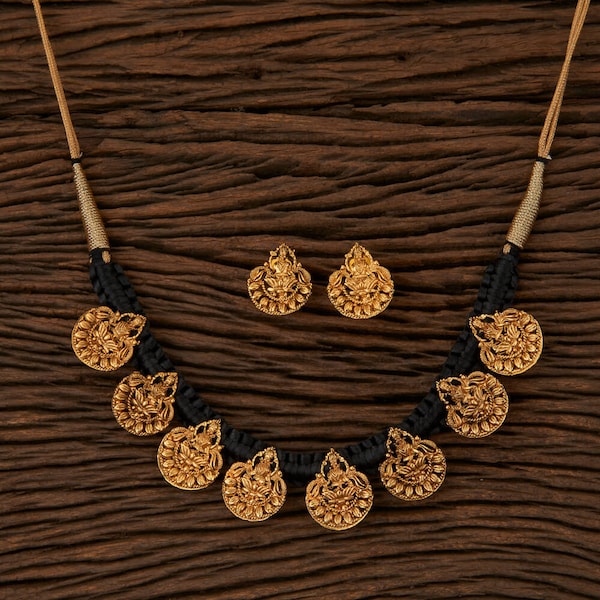 Silk Thread Necklace - Etsy