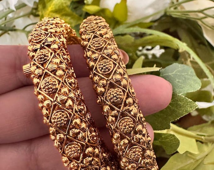 Matte Gold Bangles | Indian Bangles | Amrapali | Matte Gold | Openable ...