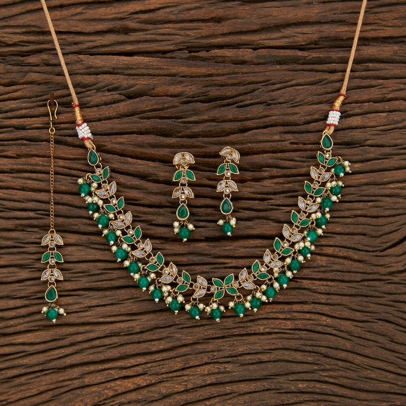 Gargantilla de lunares verde menta: joyería india bañada en oro de 24 ...