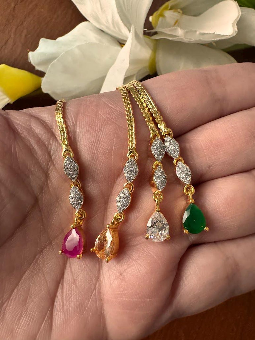 Dainty Diamond Maang Tikka: Indian Forehead Jewelry - Etsy