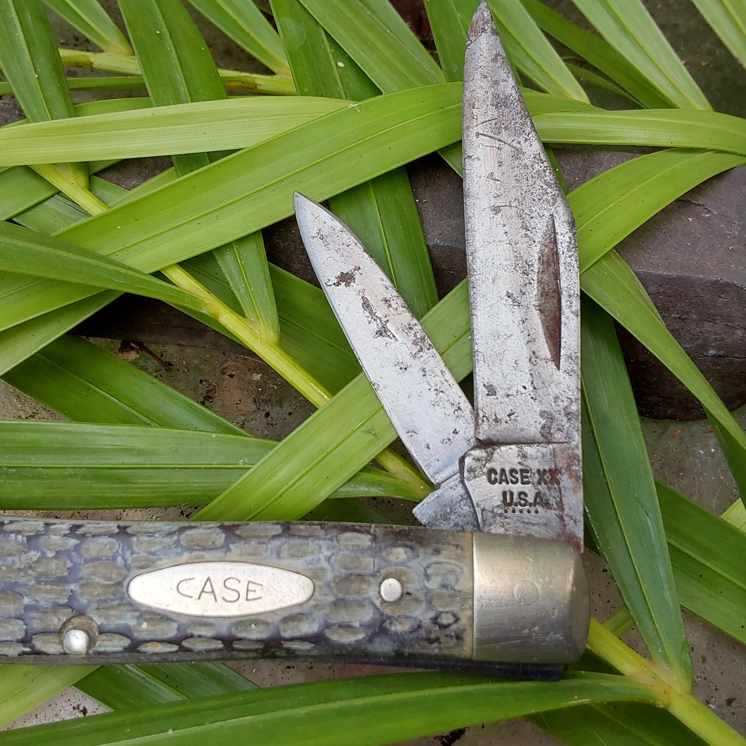 Case 5 Dot 2 Blade Pocket Knife Made in USA Old Used Knives as Found at ...