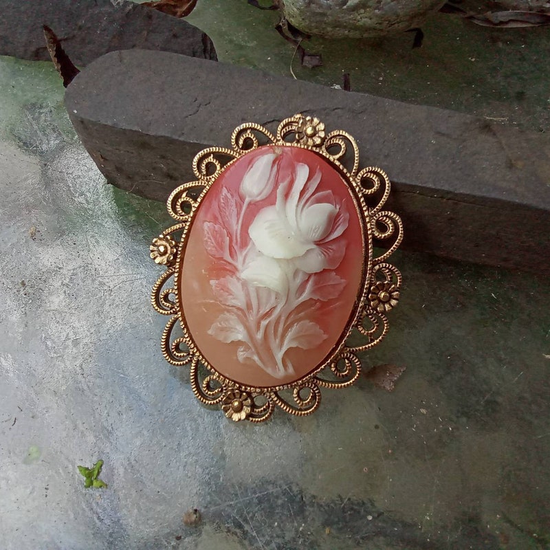 Flower Cameo Brooch - Etsy