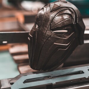 Viktor, the Machine Herald's Mask - Helmet Replica Inspired by League ...