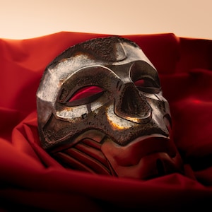 Apex Legends Revenant Cosplay Mask Replica - Weathered Version - Etsy