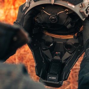 Apex Predator Helmet, Wearable Airsoft Helmet, Cyberpunk Military Visor ...