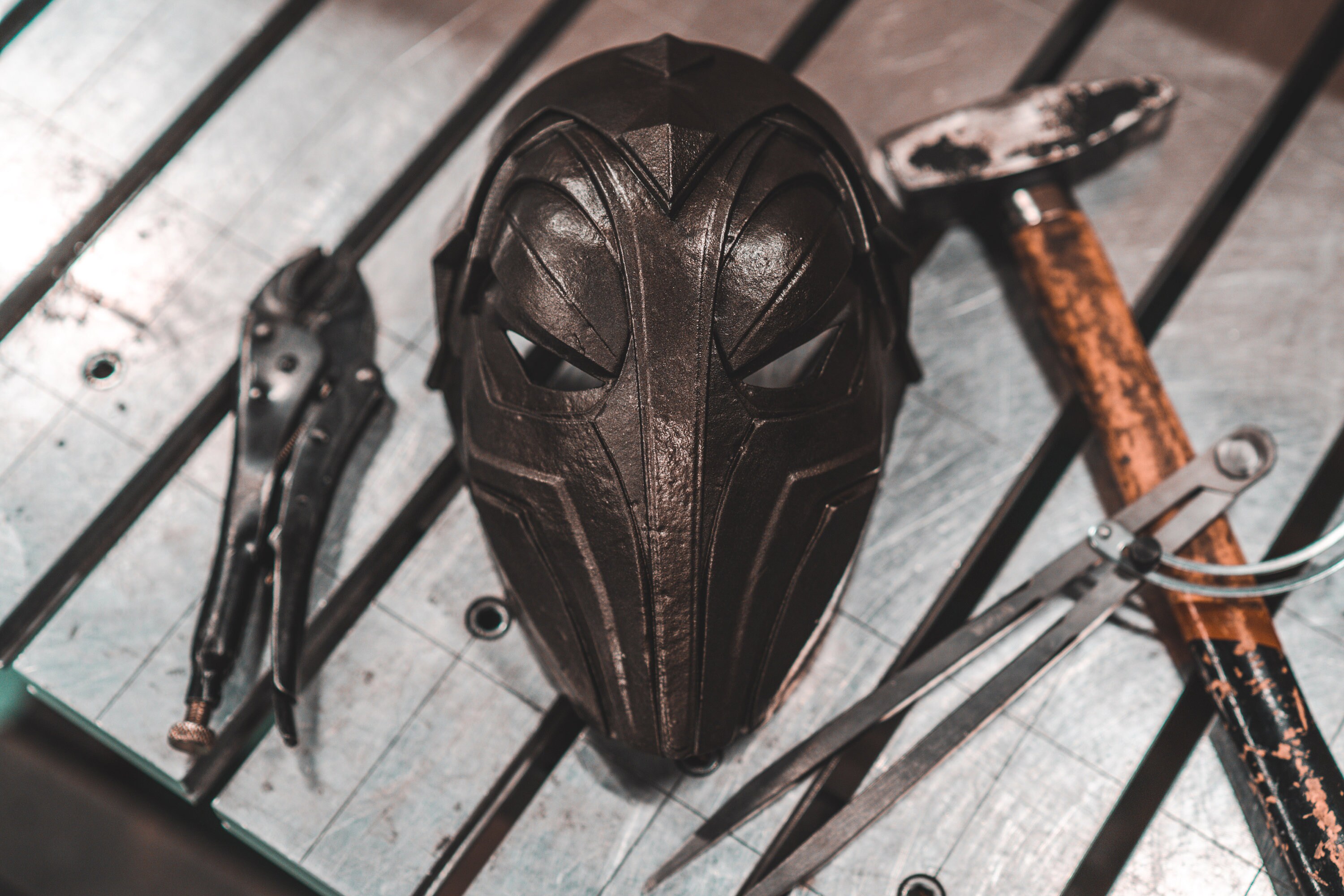 Viktor, the Machine Herald's Mask - Helmet Replica Inspired by League ...