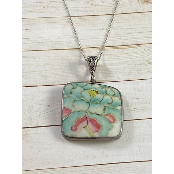925 Chinese Porcelain Shard Square Pendant 18 inch Ch… - Gem