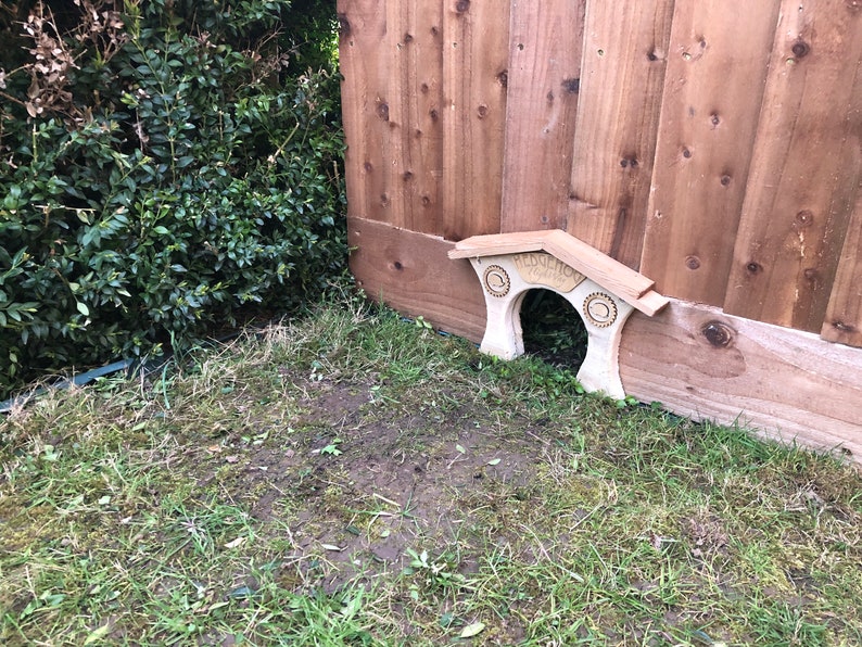 Roonacus Hedgehog Highway Door Hole - Etsy UK